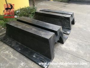 Tugboat Fender Types and Application - Marine Fender System - Nanjing ...