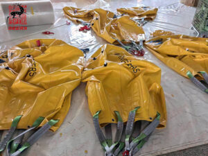 Parachute type air lifting bags